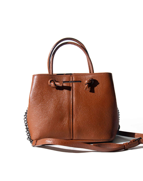 Structured Bags – Leather Collection