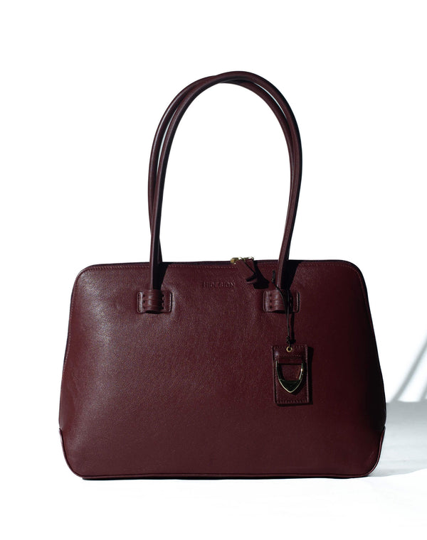 Structured Bags – Leather Collection